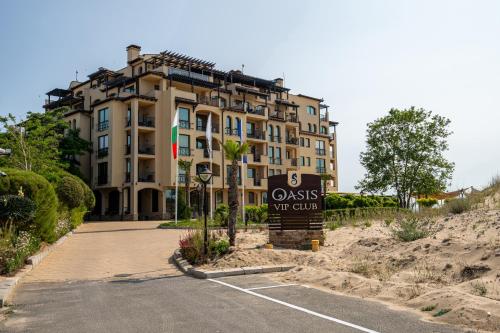 Oasis Vip Club - настаняване, ресторант и плаж - Nessebar