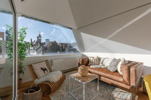 Casiola - Bright Apartment Overlooking The 3 Towers Of Ghent - Gante