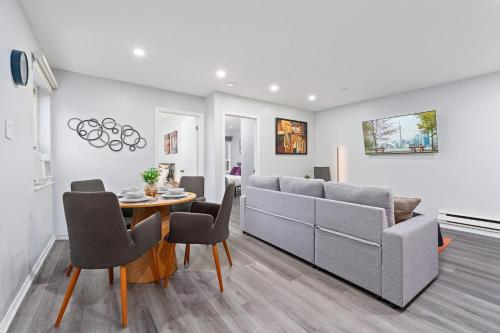 Casa Hotels College Modern Suite Near Dufferin Grove Transit Line - Toronto
