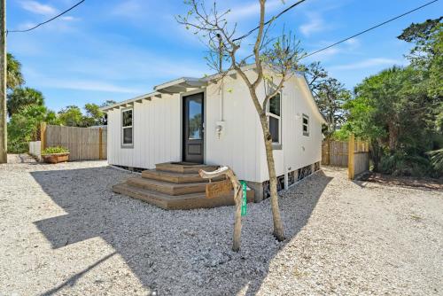 Hayes David Cottage Of Cedar Key - Cedar Key, FL