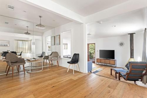 Chesapeake Retreat - 5 Min Walk To Expo Line Metro - Gardena, CA