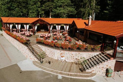 Lacu Rosu Escape Lodge - Transilvania