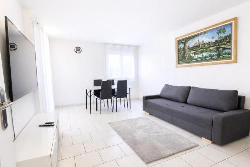 3 Mins To Train Station - Paris & Disneyland - Cosy Wiener - Champs-sur-Marne