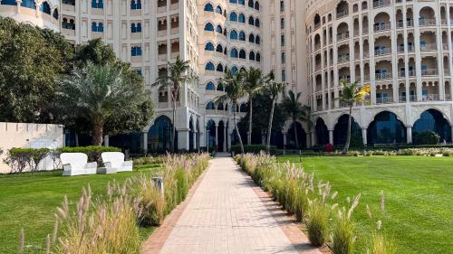 Spacious 1br Premium Apartment - Ras al Khaimah