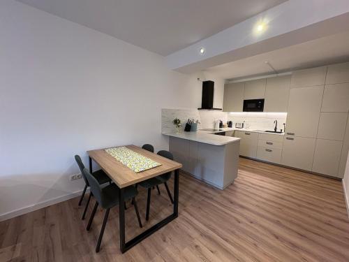 Wohnung In Innenstadt- Mit Terrasse - Bremen