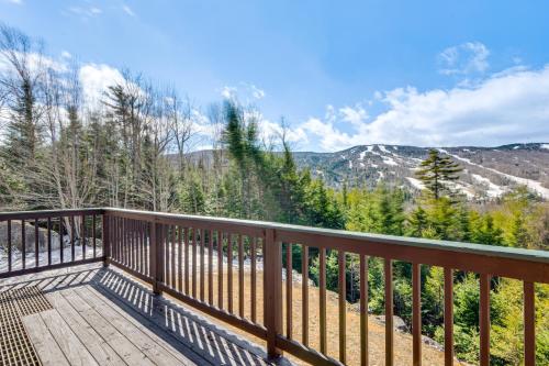 White Mtn Adventure Hub! Group Escape W/ Views - Santa's Village, Jefferson