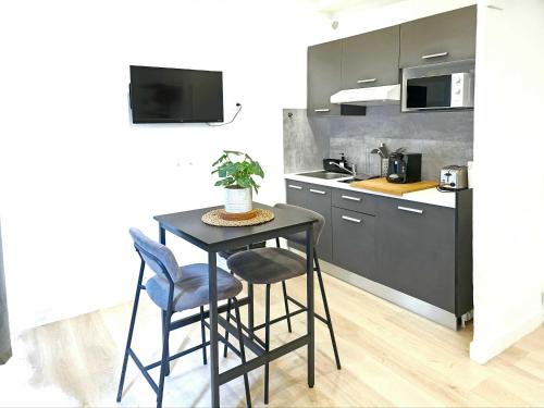 Scarlo Studio In Marseile City Center Vieux-port And Opera Area - Marsylia