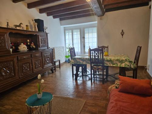 Maison Authentique A La Campagne - Château-Gontier-sur-Mayenne