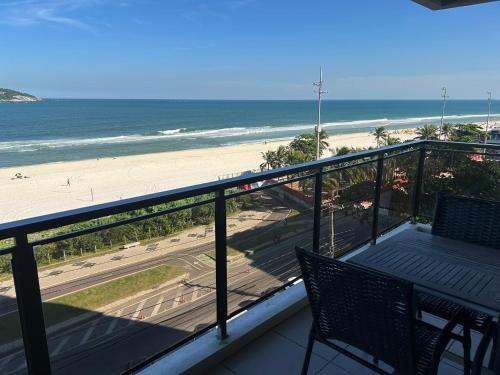 Beach Front 2 Bed Rooms - Balcony With Full Sea View - Praia Do Pepe - Rio de Janeiro