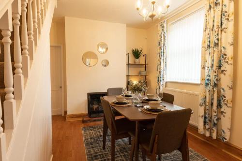 Great 3 Bed Handbridge Home Sleeps 6 Ev Charger - Chester