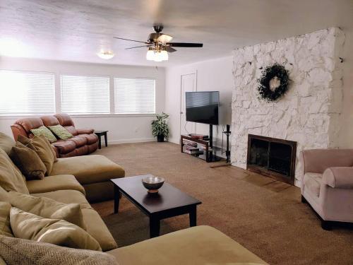 The Lindon House - Provo, UT