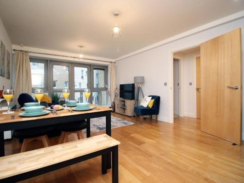 Apartment Zentrale Wohnung Bristol- 2 Betten- Balkon- Wi-fi By Interhome - Bristol