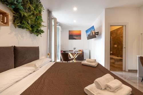 Suebi Central - Deluxe Rooms & Family Suites - Termoli