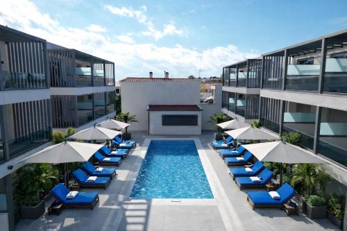 Martini Apartments - Halkidiki