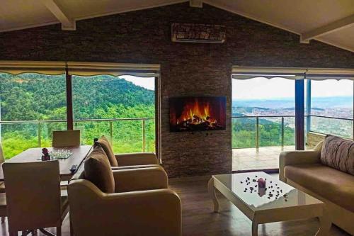 Unique View, Cozy Attic - Roof Suite - Bursa