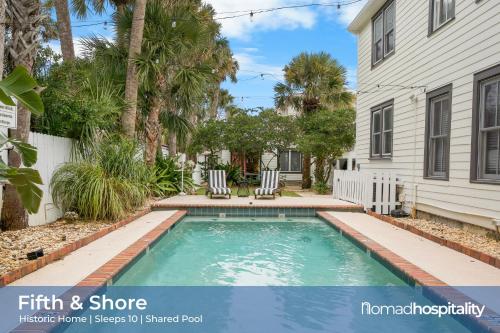 Be A Nomad - 4 Bedroom Historic House - Pool -1 Block Jacksonville Beach - Jacksonville, FL