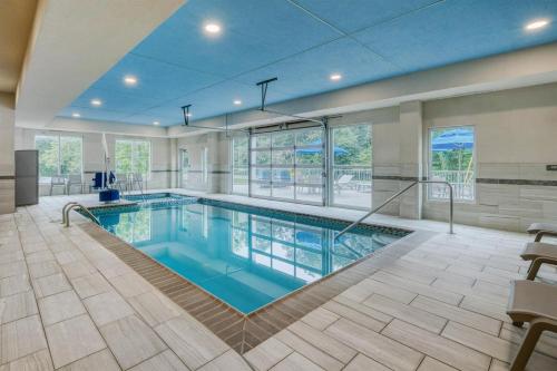 Surestay Plus By Best Western Elizabethtown Lancaster - Wrightsville, PA