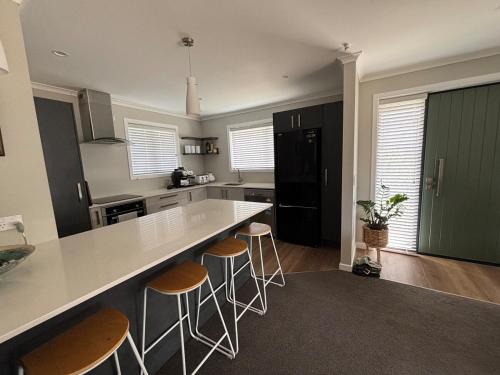 Brand New Waikawa Modern Townhouse - Picton
