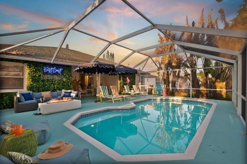 5 Mi To Beach Game Room With Karaoke Grill - Vero Beach, FL