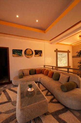 Near Naia Lux&cozystay - Bacoor