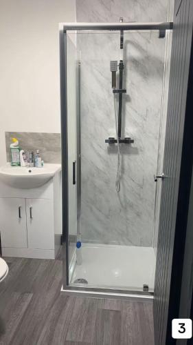 Plus Properties Eastwood 3-bedroom Ensuite - Stoke-on-Trent