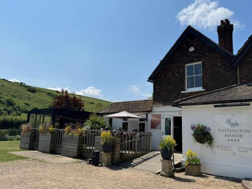 Tottington Manor Hotel - Brighton and Hove