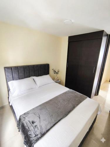 Apartamento De 3 Habitaciones Al Norte De Armenia - Excelente Ubicacion - Parqueadero Privado - 아르메니아