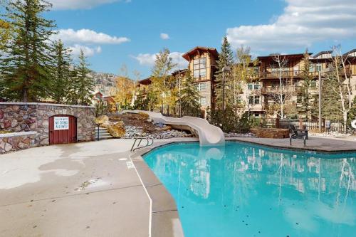 Warm & Welcoming Condo With Free Wifi Access To Pools Hot Tubs - 阿爾塔