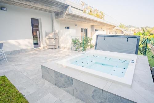 Garda Luxury Suite - Italian Homing - Padenghe sul Garda