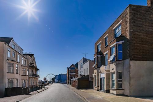 Coral Bay Seaside Aparto - Clacton-on-Sea