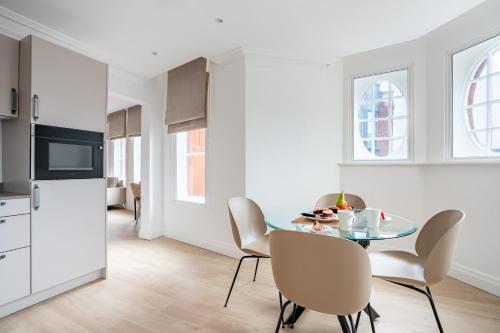 The Jubilee By Supercity Aparthotels - Leeds