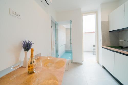 Sicilian Jacuzzi Stay - 2br - Syracuse