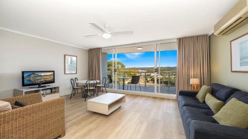 Hinterland Luxury - 1 Bedroom Hinterland View Apt - Ettalong Beach