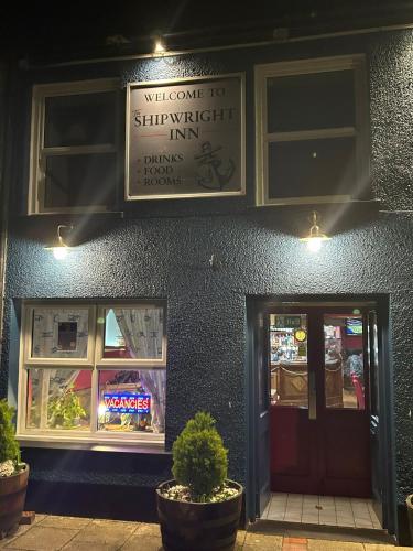 Shipwright Inn - Pembroke Dock