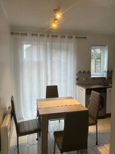 Home In Bradley Stoke, Bristol - 布里斯托爾