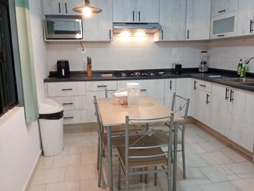 Casa En Altos Colonia Lomas Slp - San Luis Potosí