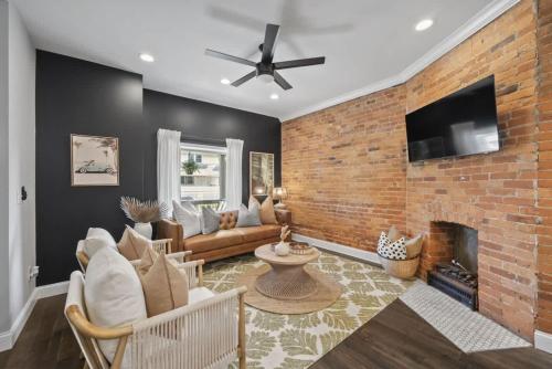 Hanford House W Hot Tub,sauna,bar - Upper Arlington, OH