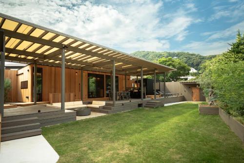 Tiny Base The Irita-hama - Shimoda