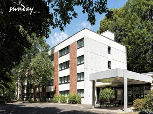 Sunday Hotel Bielefeld Standard King Room - Bielefeld
