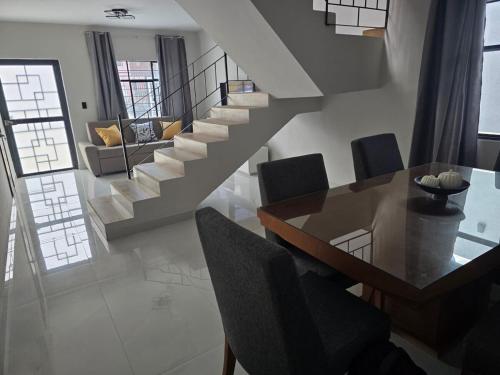 Casa Amplia Para Grupos Remodelada Y Centrica - Guadalajara