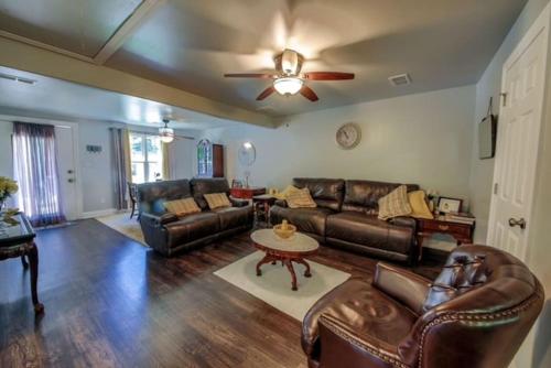 Brighton Bungalow Historic Town Square Charm Near Memphis Sleeps 6 - Fort Pillow State Historic Park, Henning