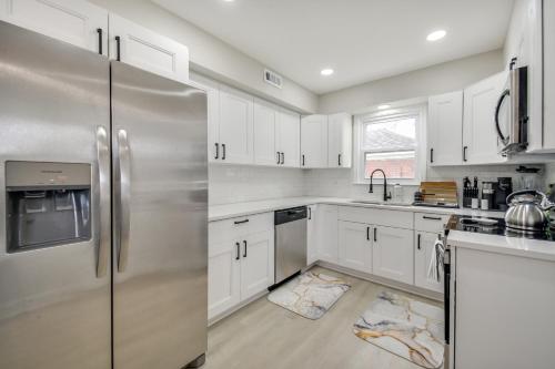 Near Waterfront! Retreat 6 Mi To Hampton Coliseum - Smithfield, VA