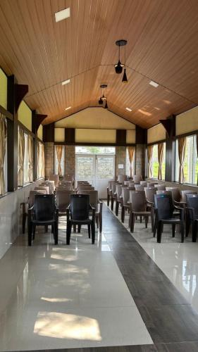 The Den By Trees - Kotagiri