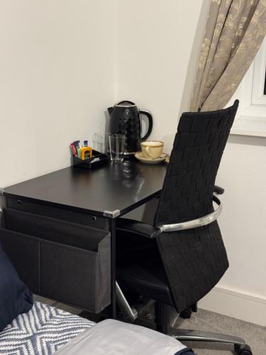 Beautiful Private Ensuite Minutes To City Centre - Stoke-on-Trent