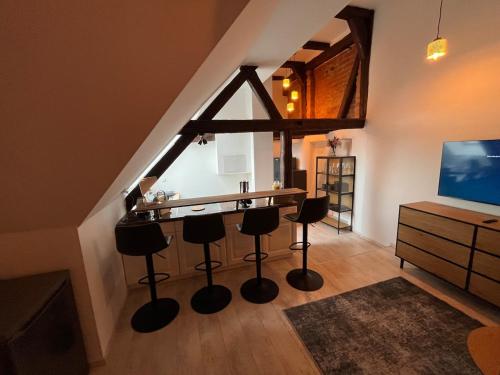 Modernes Loft Mit Holzbalken Und Charme - Bautzen
