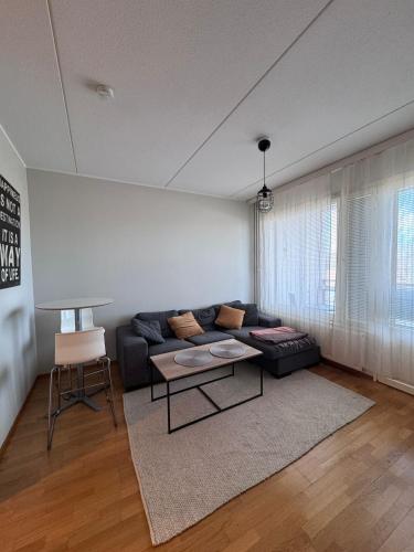 Peaceful Home - Sauna, Parking Space, Balcony, Wifi - Tuusula