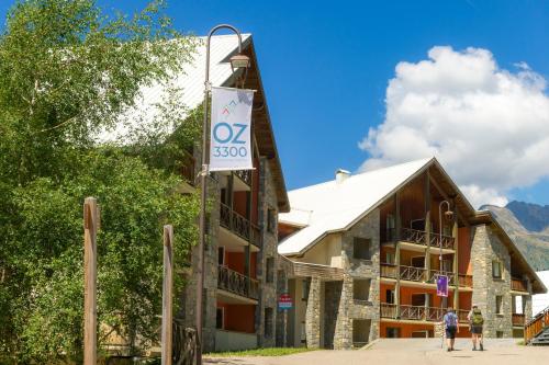 Residence Capfun Couleurs Soleil, Oz En Oisans - Isere