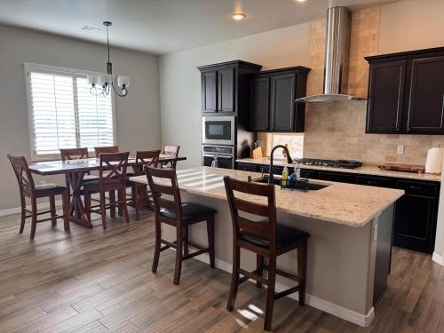 Lovely Little House At Metro Verde Community - Las Cruces, NM