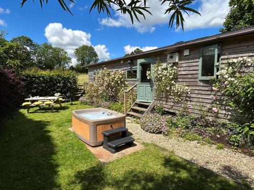 2 Bed In Honiton Oc-85816 - Devon