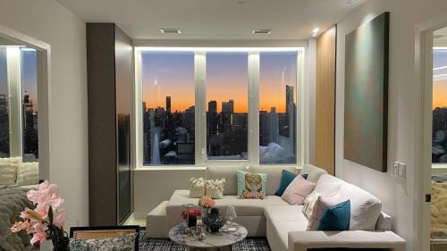 Luxurious Panoramic Skyline Penthouse 2bedrooms Suites Cn Toronto Downtown - Mississauga
